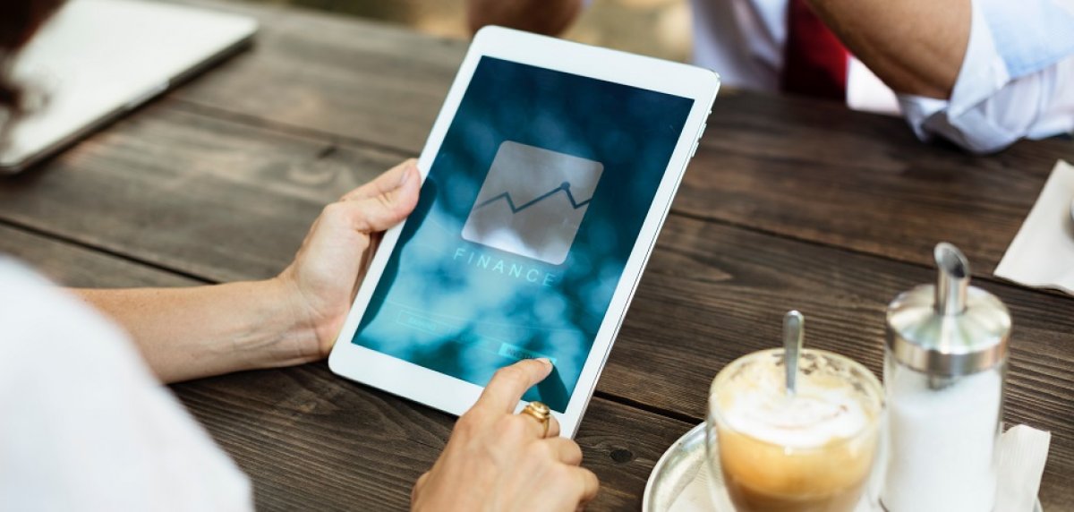 Las ‘fintech’ cogen impulso y prevén crecer un 124% en 2017 | Kippel01